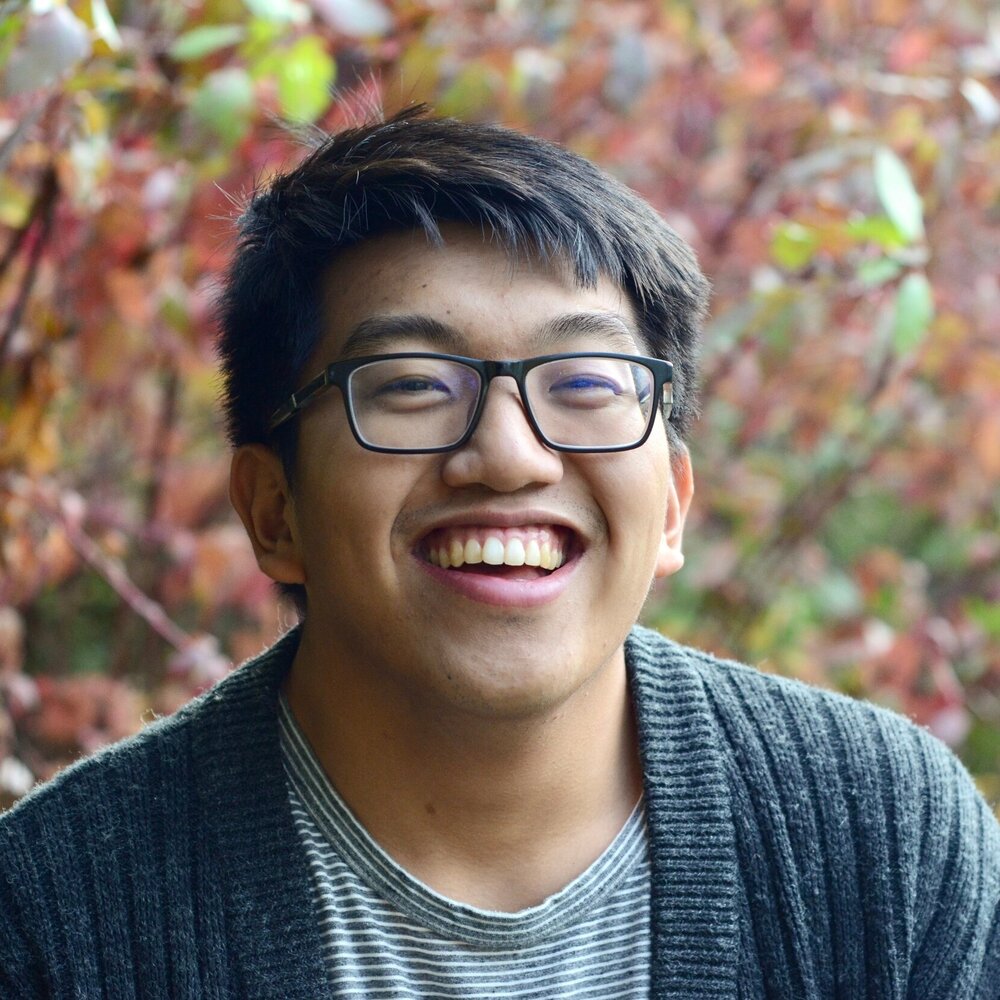 Meet Our Undergraduate Students | School of Aquatic and Fishery Sciences
