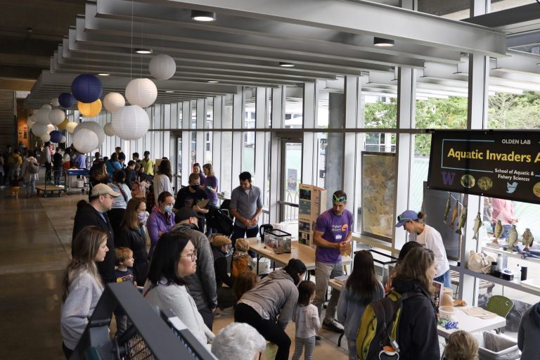 UW Aquatic Sciences Open House | School of Aquatic and Fishery Sciences