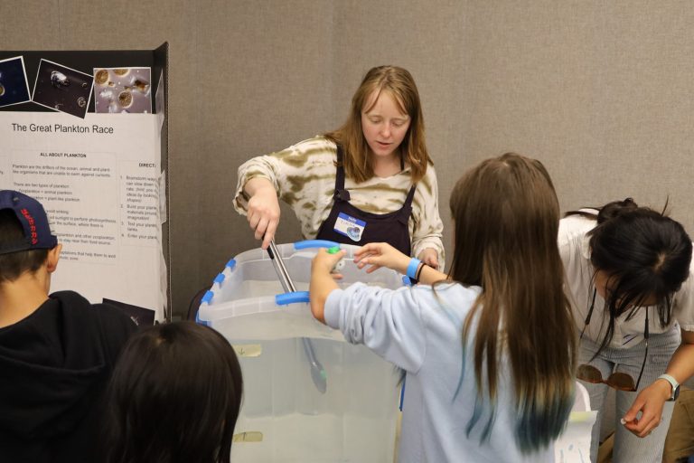 UW Aquatic Sciences Open House | School of Aquatic and Fishery Sciences